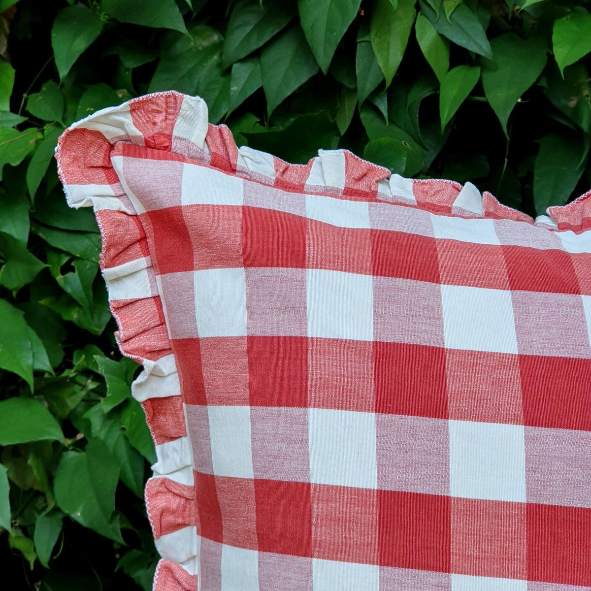 Varca Red Checkered Cushion Cover | 60cm x 60cm Red Cushion – Kolka